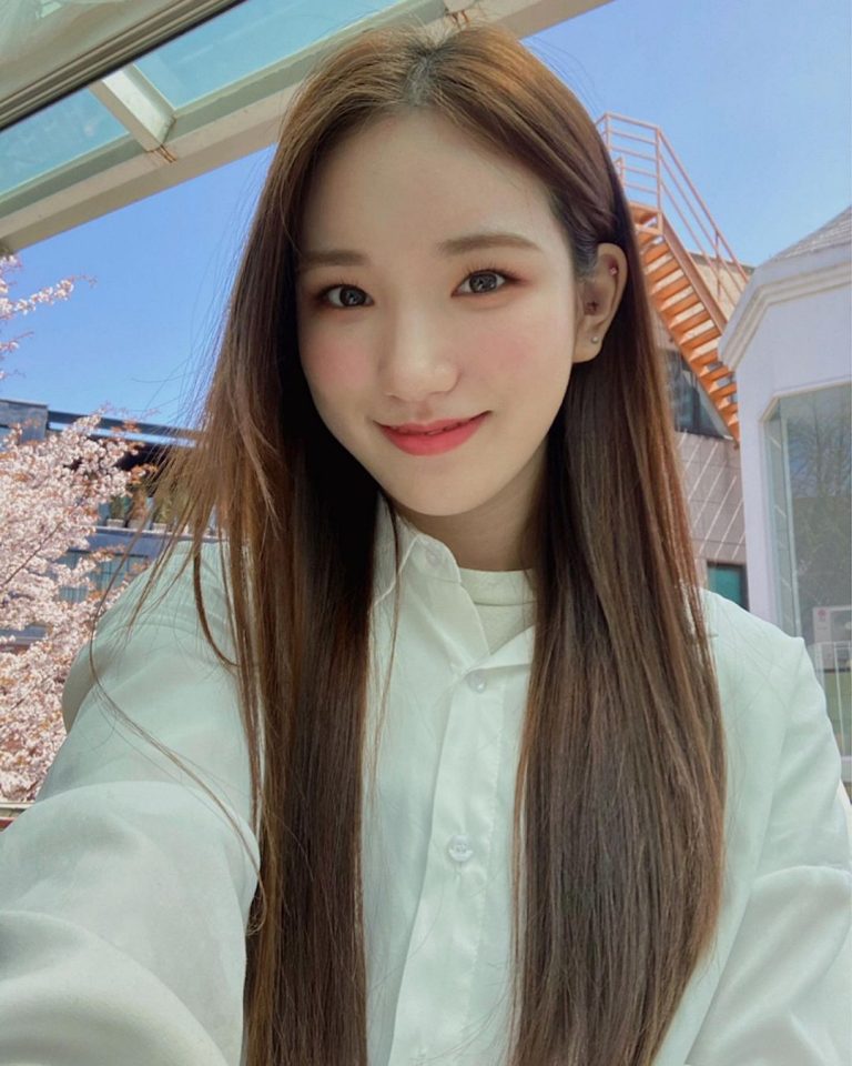 BlockBerry Creative: Artists, History & Facts (Updated!) - Kpop Profiles