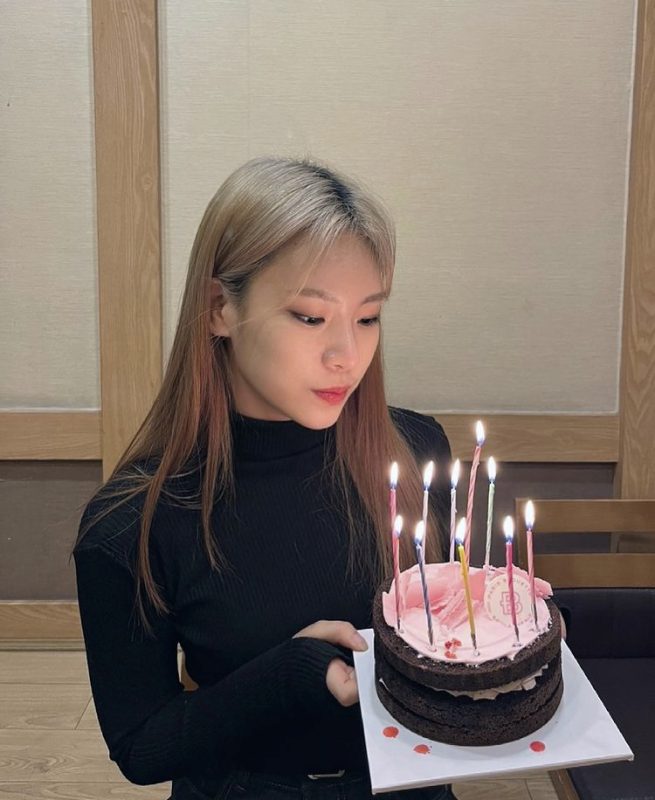 Yoon Jia Profile and Facts (Updated!)