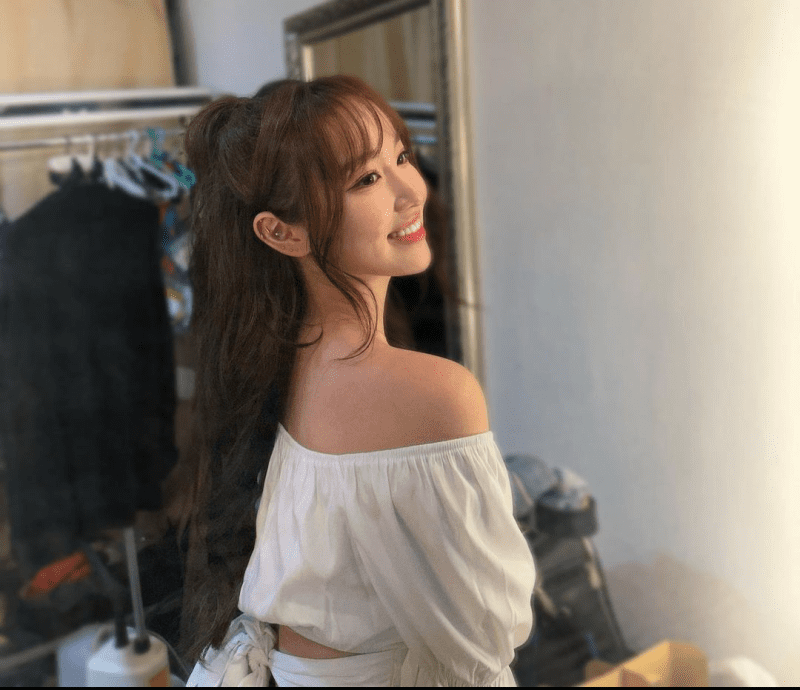 Sona Profile & Facts (Updated!) - Kpop Profiles