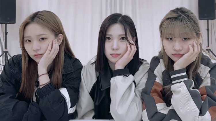 HAWW “HOW R U“ Album Info (Updated!) - Kpop Profiles