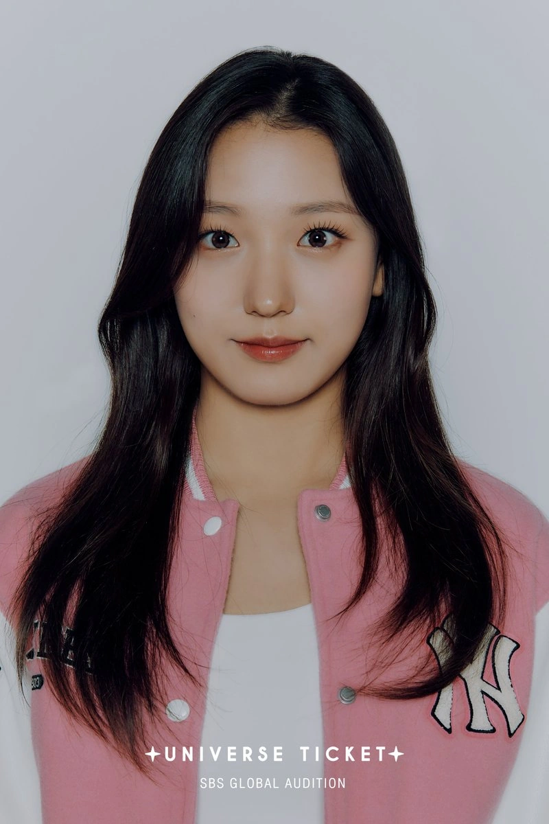 Lee Huran Profile and Facts (Updated!) - Kpop Profiles