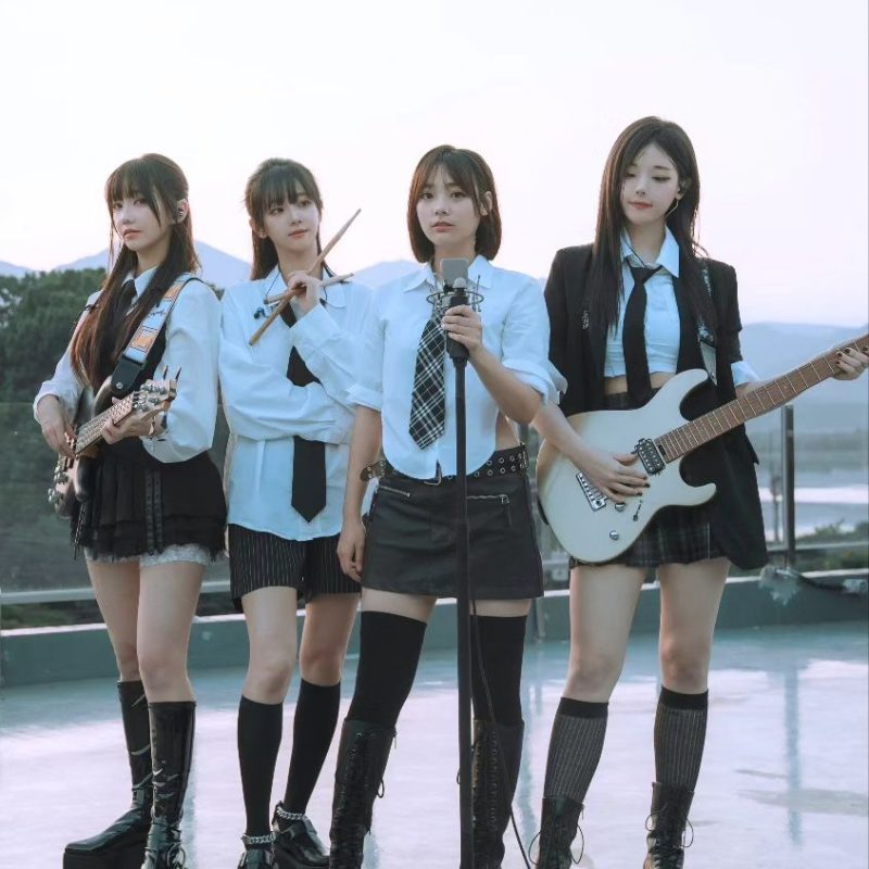 QWER Official thread | KProfiles Forum - KPop Forums