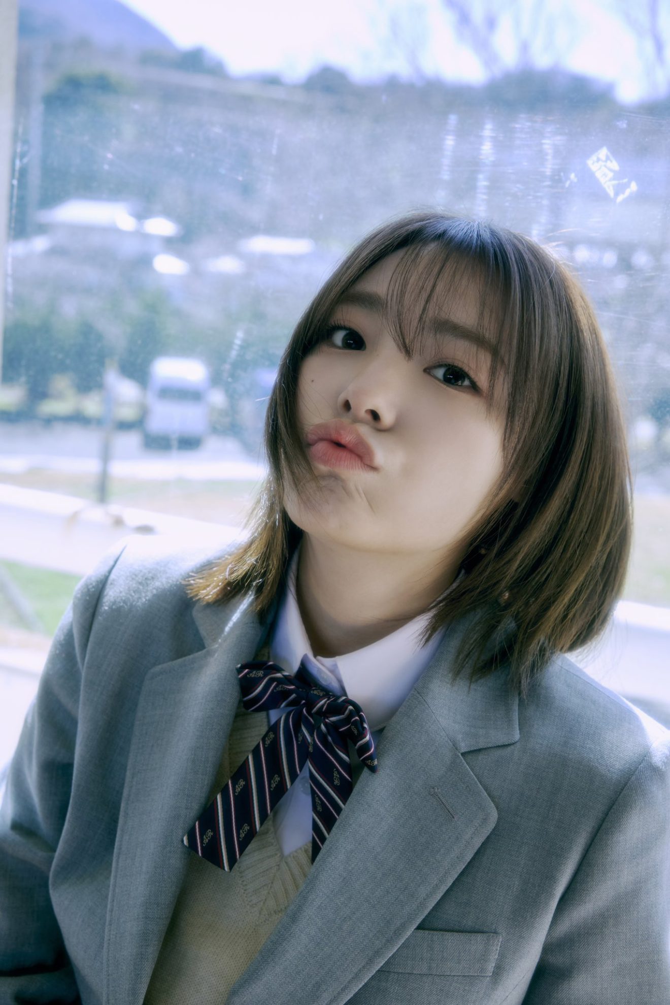 Siyeon (QWER) Profile and Facts (Updated!) - Kpop Profiles