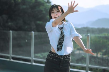 Siyeon (QWER) Profile and Facts (Updated!) - Kpop Profiles