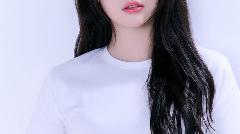 Ahyoon's Playlist (Queenz Eye) (Updated!) - Kpop Profiles