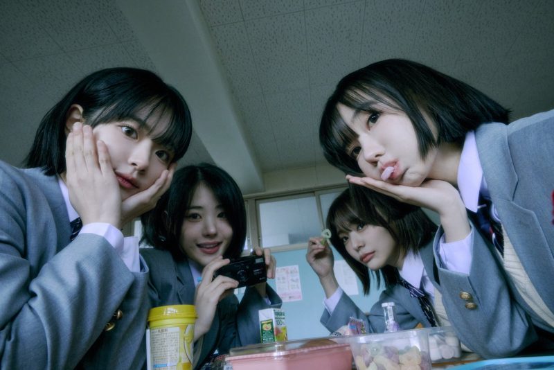 QWER Concept Photo Archive (Updated!) - Kpop Profiles