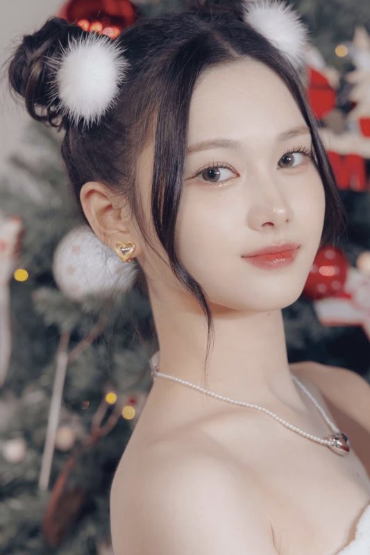 tripleS Members Profile and Facts (Updated!) - Kpop Profiles