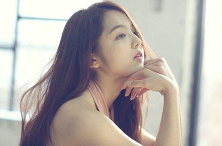 Shin Ae's Instagram, Twitter & Facebook on IDCrawl
