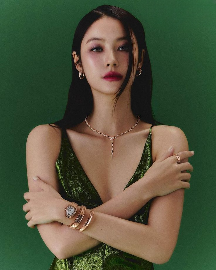 Namtan Tipnaree Weerawatnodom Profile and Facts (Updated!) - Kpop Profiles