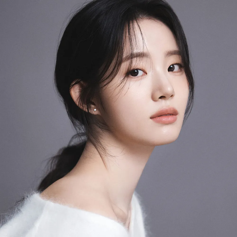 Shin Si A Profile and Facts (Updated!) - Kpop Profiles