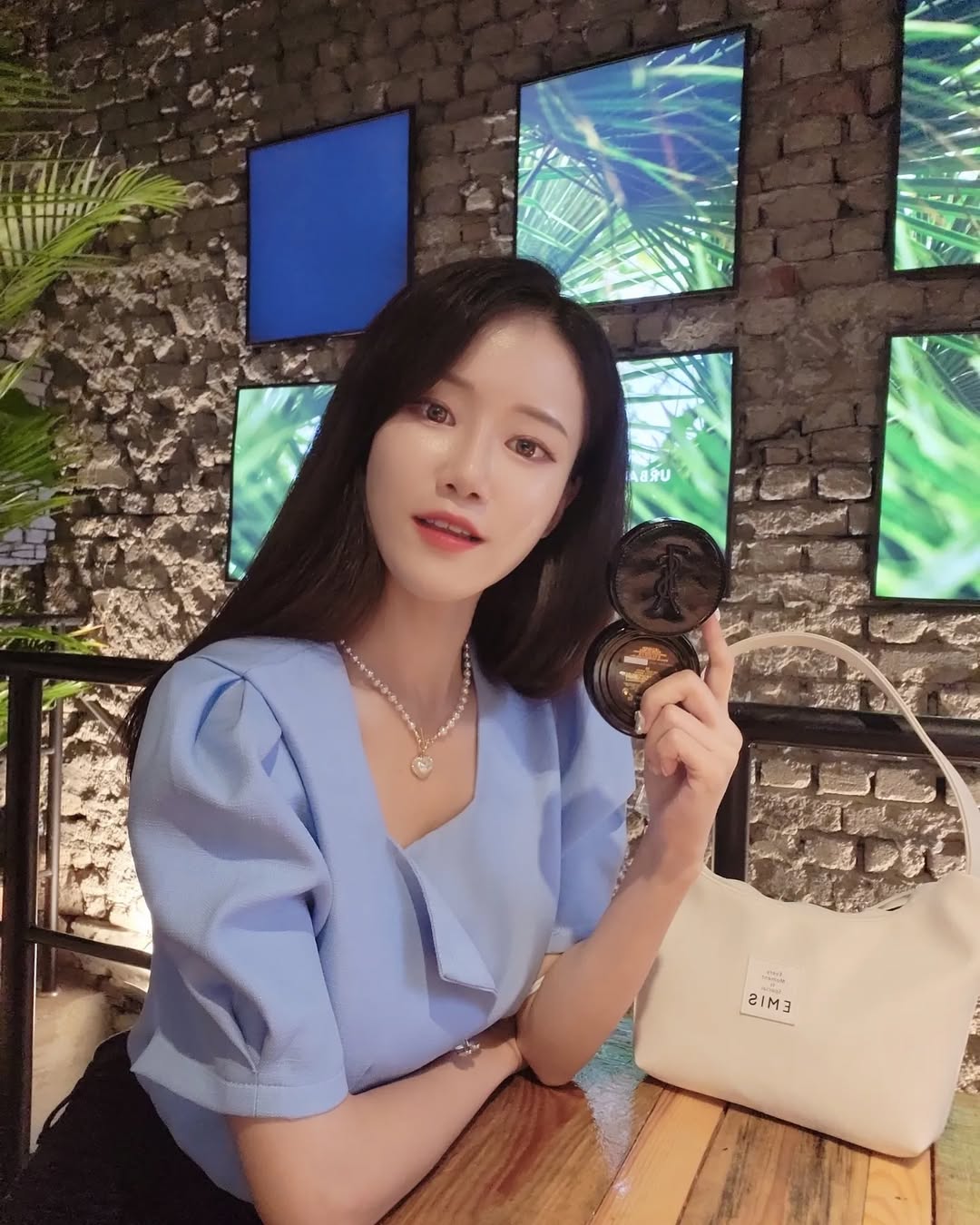 Park Seulgi (ex-Switch Berry, ex-TwoL, ex-Laysha) Profile & Facts ...