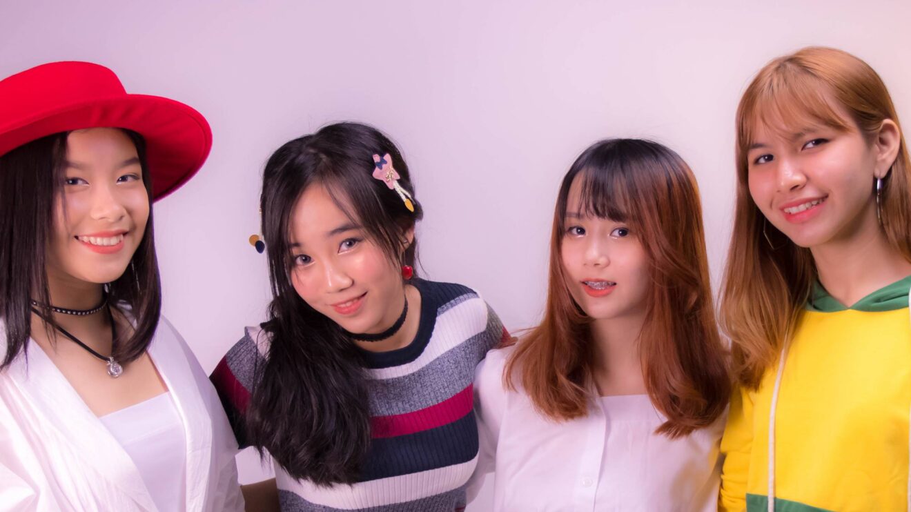 Kpop Profiles - Kpop band member profiles and Korean celebrity profiles