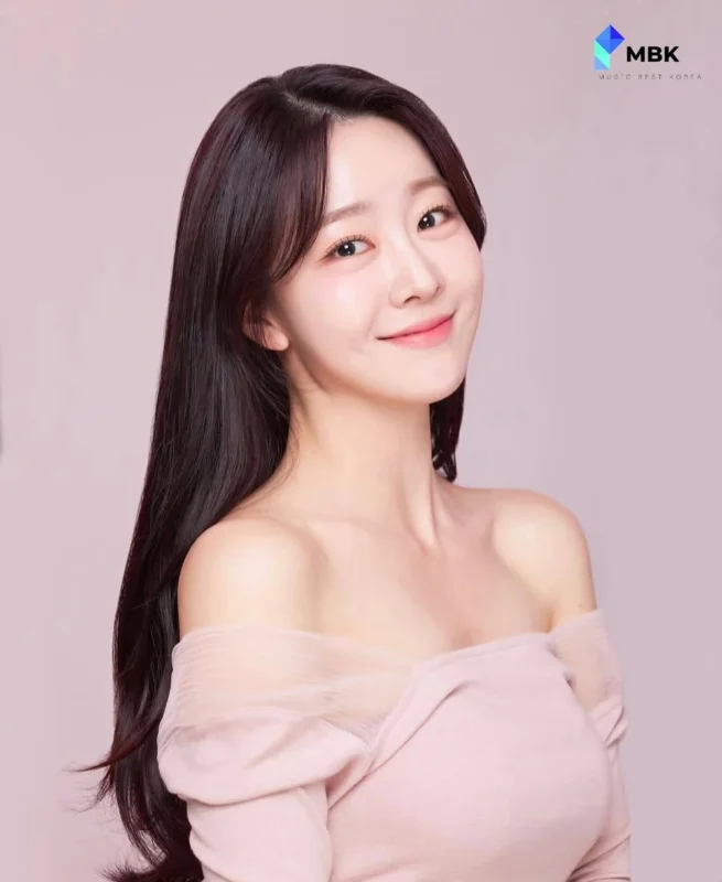 Yujeong (LABOUM) Profile and Facts (Updated!) - Kpop Profiles